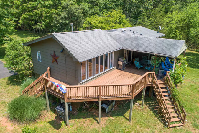 Wren House - Nelson County